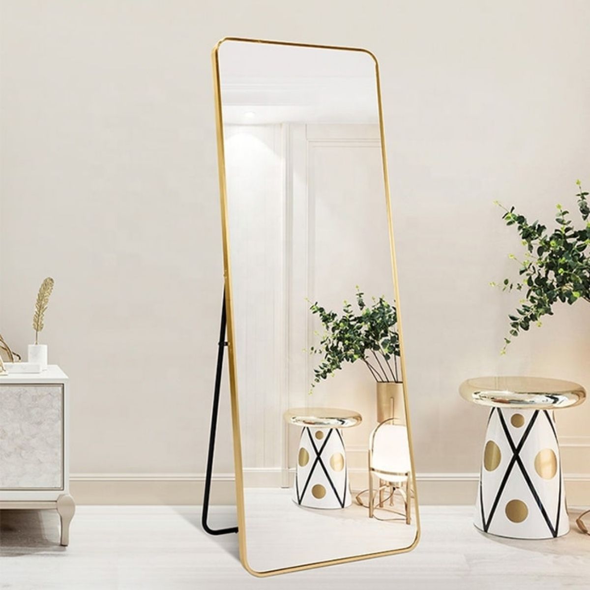Zarae Rounded Corner Full Length Gold Freestanding Mirror – Mirror City